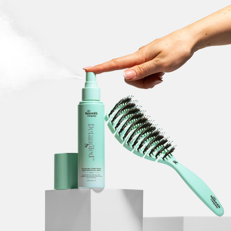 Mane Master™ Curved Smoothing Hair Brush